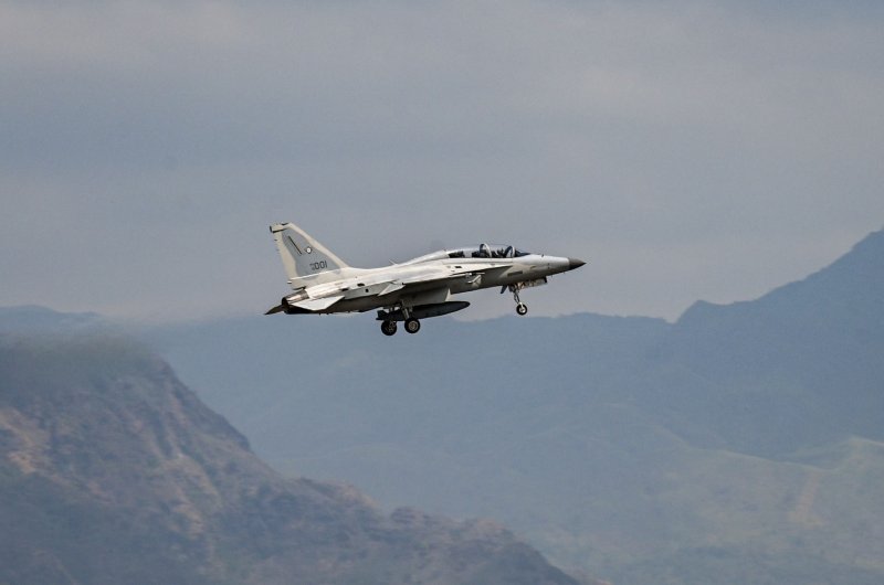 Two pilots found dead as wreckage of missing Philippine fighter jet ...