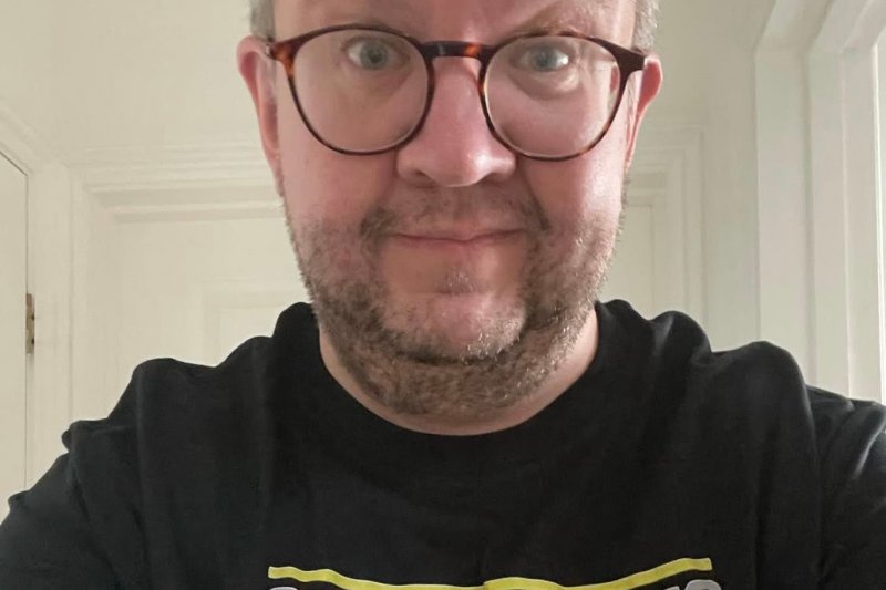 Surgeon charged with fraud after allegedly faking sepsis to claim insurance payout | News.az