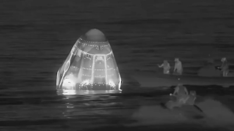 Watch: NASA astronauts splash down on Earth after ISS medical ...